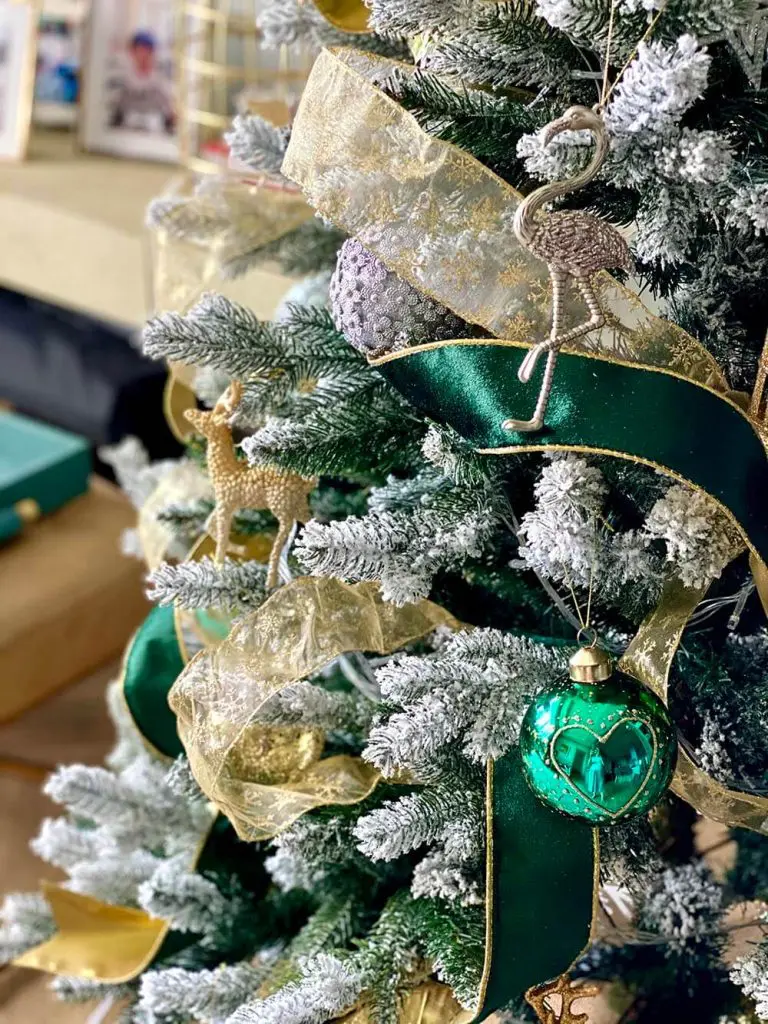 Emerald Christmas Tree – Perfect Holiday Decoration - La Maison Chouette